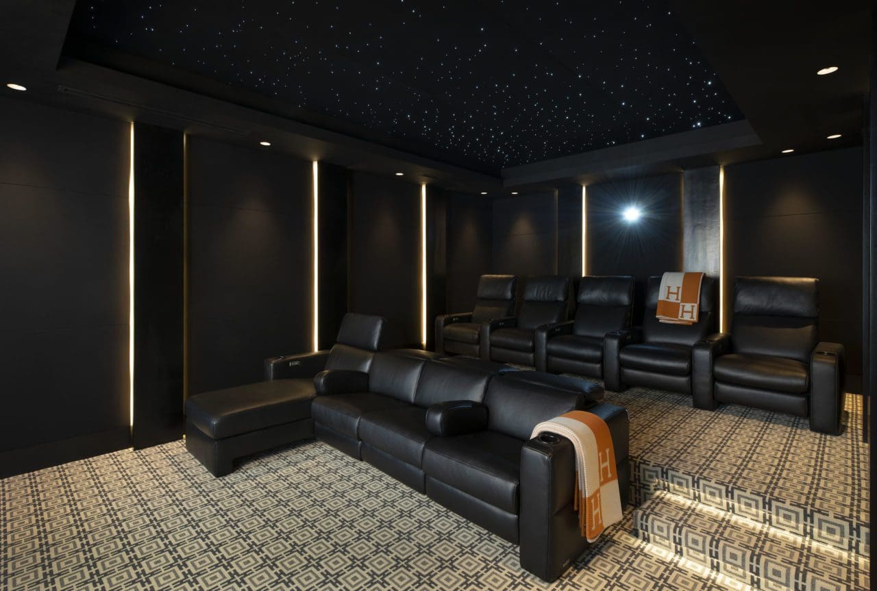 5 Tips for an Amazing Theater Experience at Home
